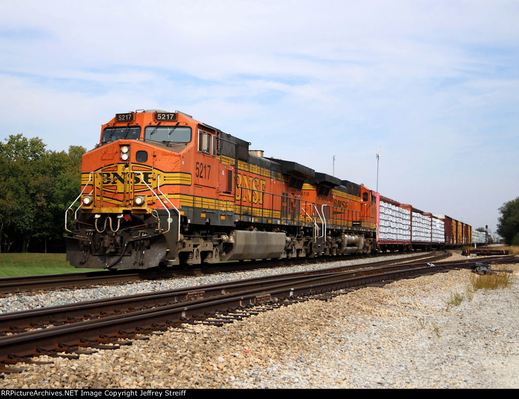 BNSF 5217